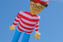 Single Line Inflatable Kites – www.peterbindon.com